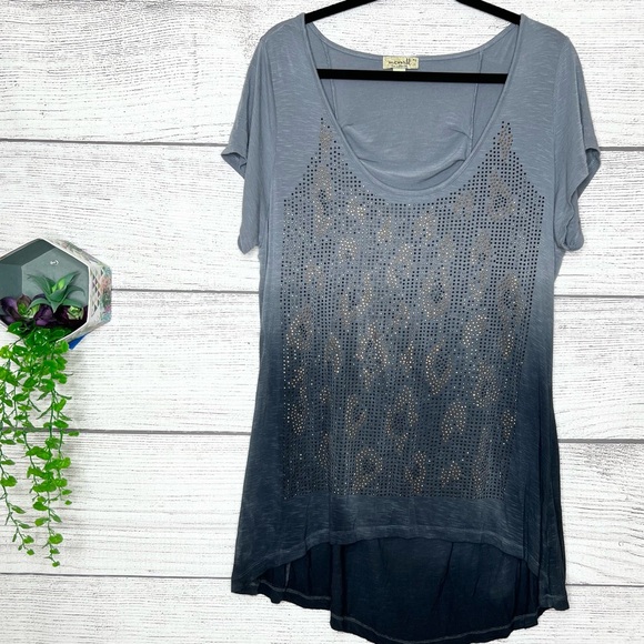 ONE WORLD | Tops | One World Gray Ombr Gold Studded Sparkle Short ...